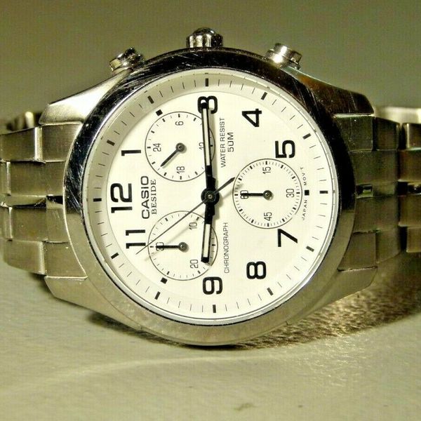 MENS CASIO BESIDE WHITE BEM 503 CHRONOGRAPH WATCH JAPAN 5021 MOVEMENT ...