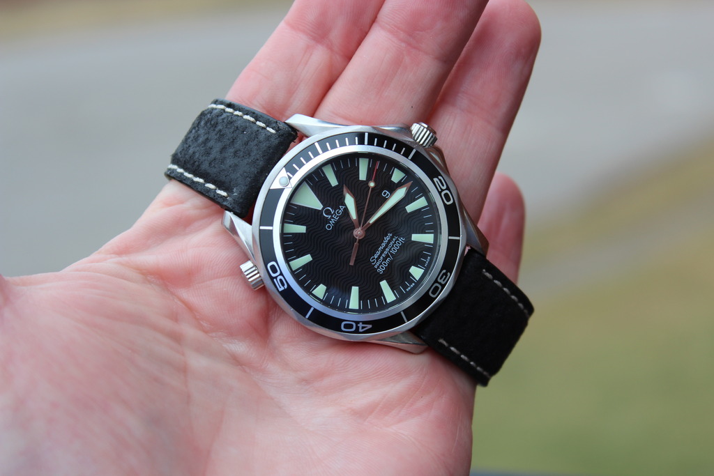 SOLD! Omega Seamaster Pro SMP 2264.50 Black Wave Dial Sword Hands Full ...