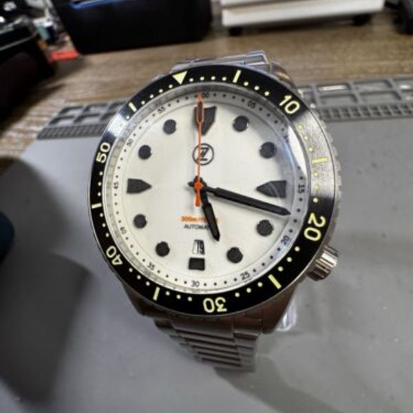 Zelos Great White Diver Automatic Watch Full Lume Dial | WatchCharts ...