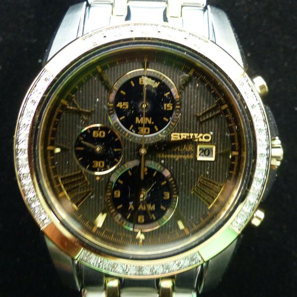 SEIKO V172-OAVO BATTERY MENS WATCH WITH BOX & BOOK | WatchCharts