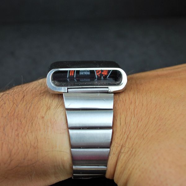 Amida Digitrend Jump Hour Vintage Diver Watch | WatchCharts Marketplace