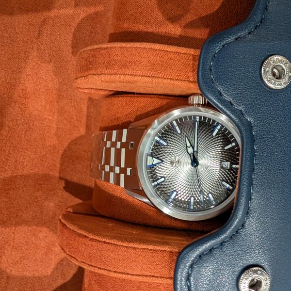 [WTS] Zelos Helica - Sold Out - BNIB - Numbered Watch | WatchCharts ...