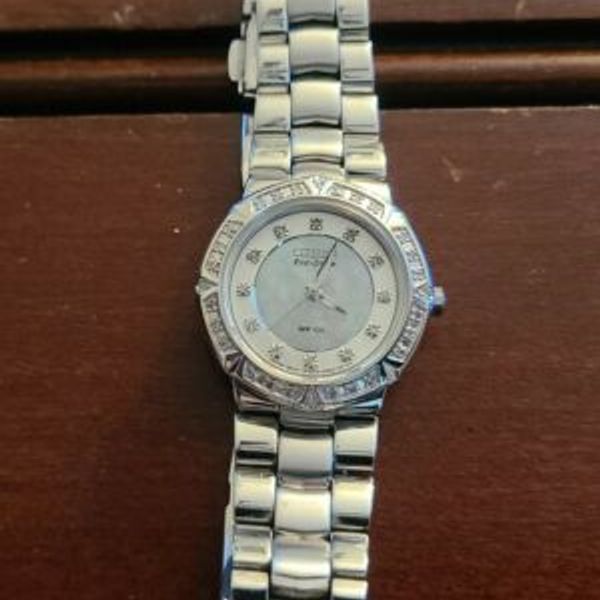 Citizen Eco-drive Women's Diamond Watch E031-S053650 | WatchCharts