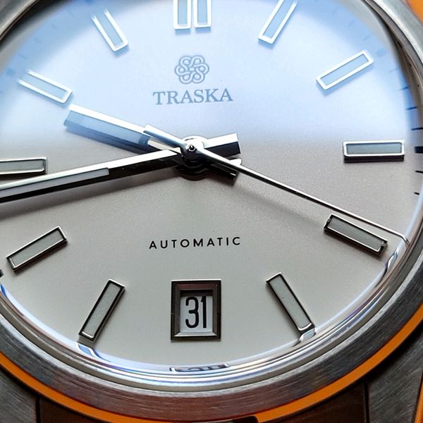 [WTS] Traska Commuter Glacial White | WatchCharts