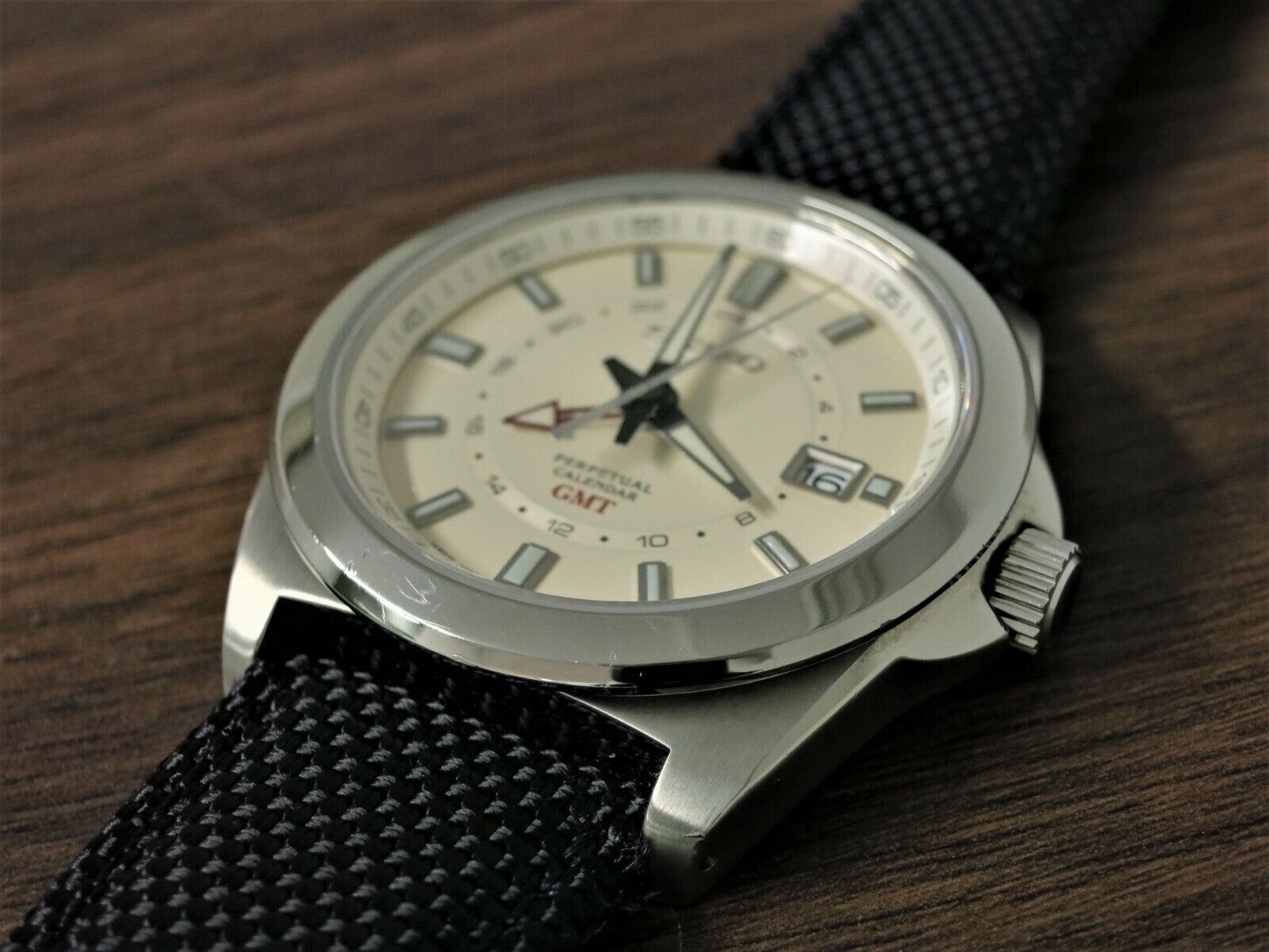 Seiko Spirit SBQJ019 Price, Specs, Market Insights | WatchCharts