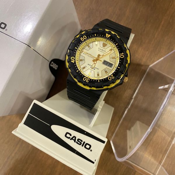 Casio MW-303 Ana-Digi Rare Vintage Digital Watch NOS | WatchCharts ...