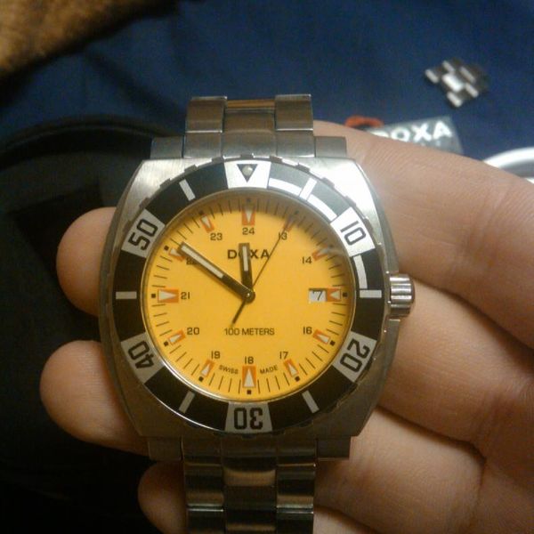 DOXA Aquaman - Yellow face - $340 | WatchCharts Marketplace