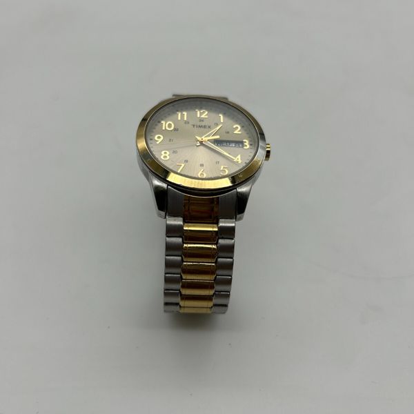 Timex Watch -CR2016 Cell WR30m Needs Battery | WatchCharts Marketplace