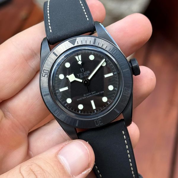 [WTS] Tudor Black Bay Ceramic - Ref. 79210 - Full Kit! | WatchCharts ...