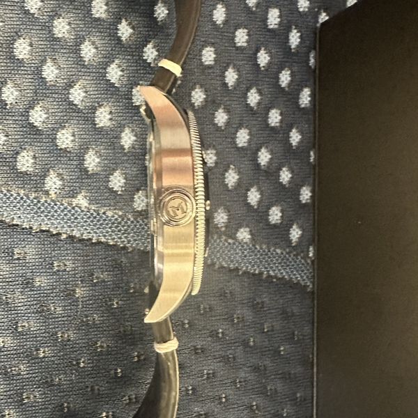 Melbourne Fitzroy GMT | WatchCharts Marketplace