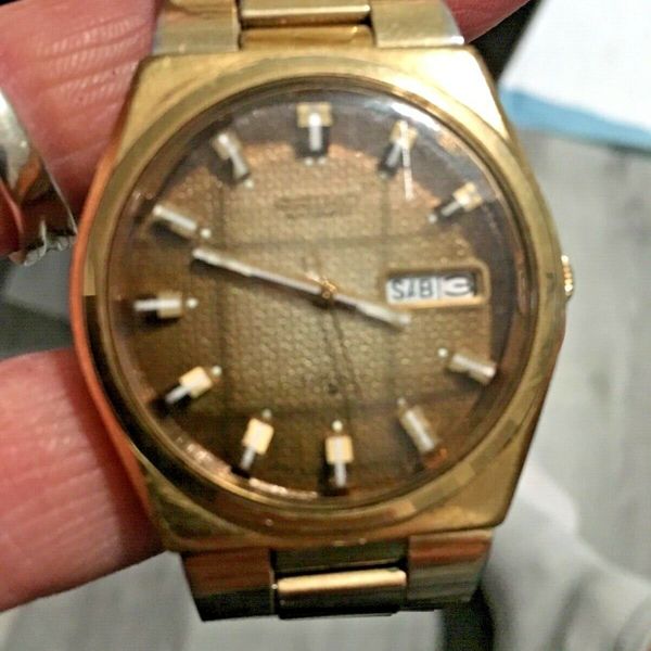 Vintage Seiko 7009-8069 Automatic 17 Jewels Day Date Men's Wrist Watch Working | WatchCharts ...