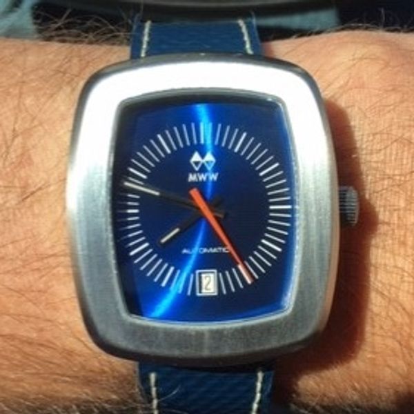 Manchester Watch Works MWW Equinox | WatchCharts