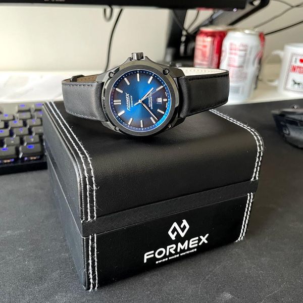 [WTS] Formex Essence Leggera 43mm / Electric Blue / Leather and Blue ...