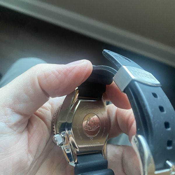 2022 Seiko Prospex Seigaiha U.S. Special Edition Red Dial SLA059 Full Set Watch | WatchCharts ...