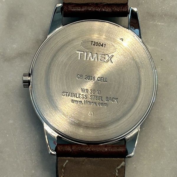 Timex Indiglo Easy Reader Silver Leather Band Men's Watch T20041 - 35 ...