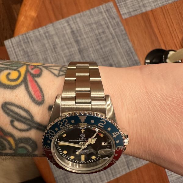 [WTS] BNIB WMT Green Label Panton MKII GMT-SF0010PG | WatchCharts ...