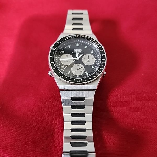 Seiko 728A-7039 Quartz Chronograph Reverse Panda | WatchCharts Marketplace