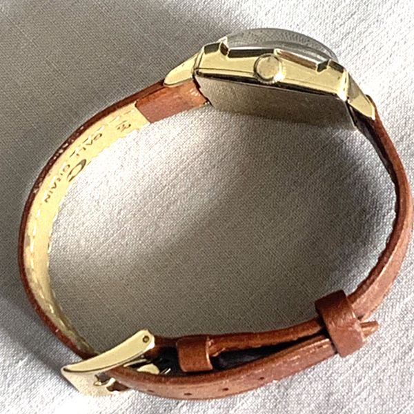 1940s ELGIN Gents Square Rolled Gold Wrist Watch. 17 J. Vintage/Antique ...
