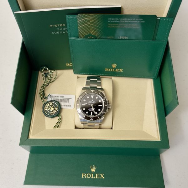 Rolex 124060 Submariner- BNIB - Full Kit - 41mm No-Date Automatic Watch ...