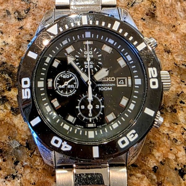 SEIKO Chronograph 100M Men's Watch Stainless Steel Great Condition New ...