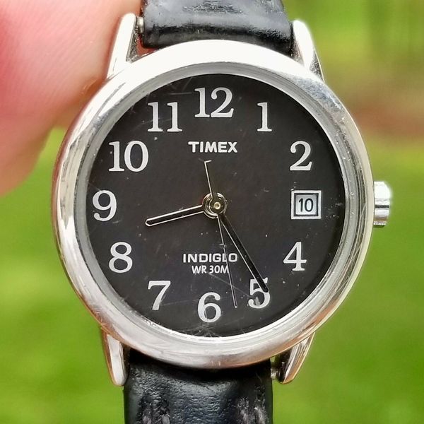 Timex Women's Indiglo Watch New Battery, Running Great, Light-Up Dial ...