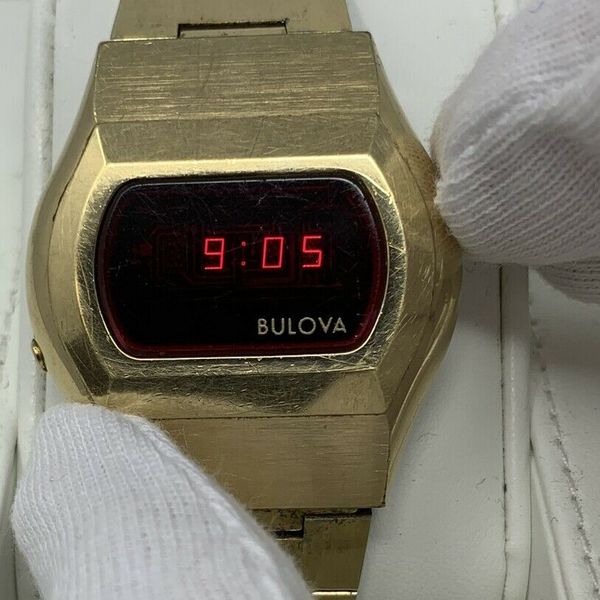 Vintage Bulova Computron Gold Tone Working Red Screen Digital Watch N6 ...