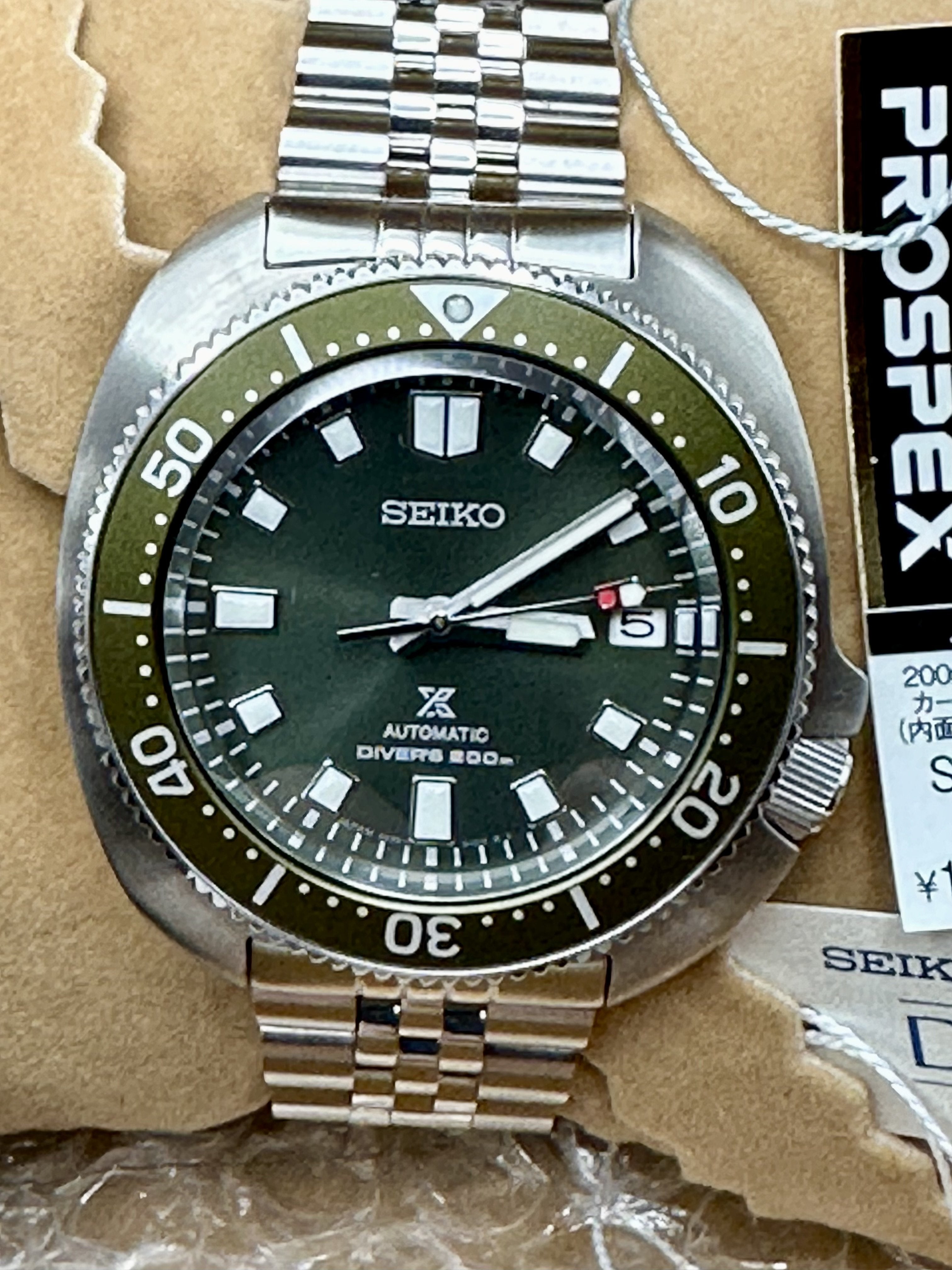 Seiko Prospex 200M Automatic Green Captain Willard SBDC111 Uncle Seiko ...
