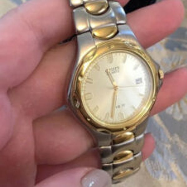 Citizen Quartz WR50 Men’s Two Tone Watch | WatchCharts Marketplace