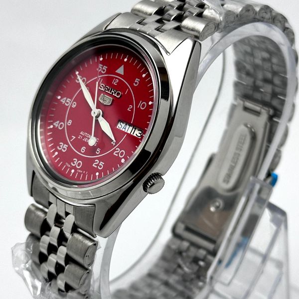 Seiko 5 Sports Military Automatic 21 Jewels Day/Date SNKM Red Mens ...