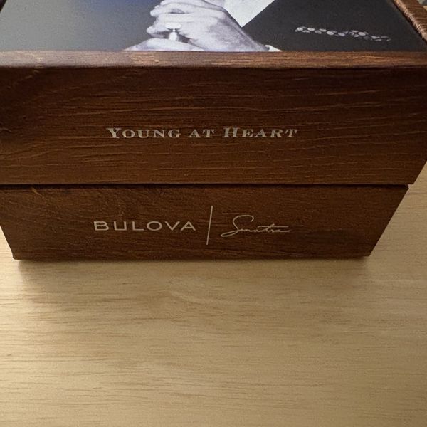 Bulova 96B345 Frank Sinatra "Best Is Yet To Come" Watch Box *Display ...