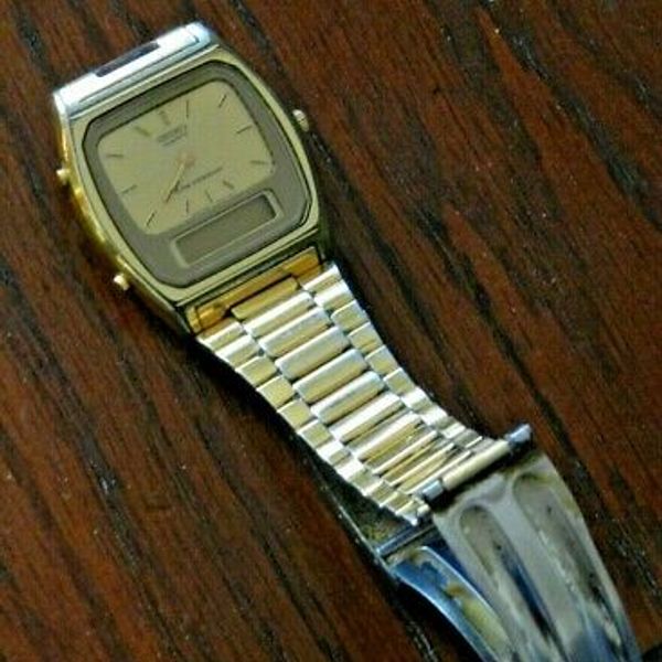 Vintage Seiko H448-5009 A0 Gold Tone Men's Digital LCD Alarm Chronograph Watch | WatchCharts ...