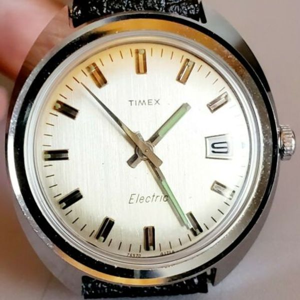 NEW UNWORN 1971 TIMEX ELECTRIC CALIBRE 41 ORIGINAL BOX NEW BATTERY FREE ...