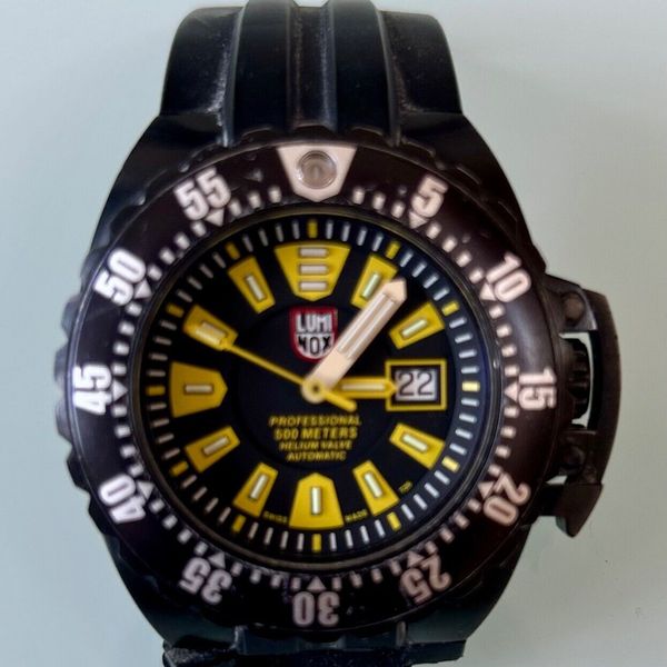Luminox Deep Dive Series 1500 Watch with Yellow & Black Face (Needs New ...