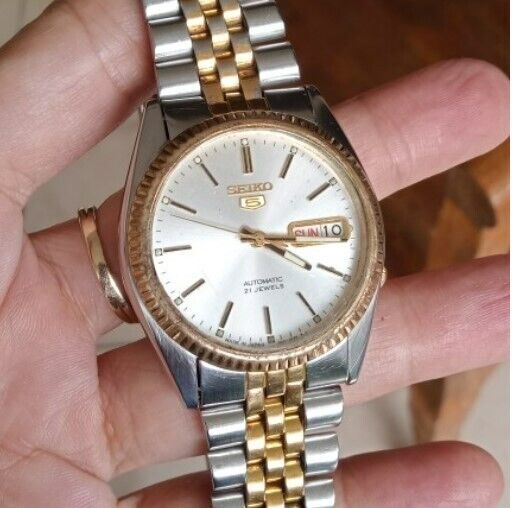 RARE Seiko 5 SNXJ90 Two Tone Day Date Automatic 7s26-3110 RARE Seiko 5 SNXJ90 Two Tone Day Date Automatic 7s26-3110