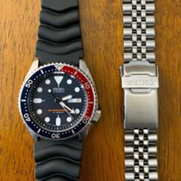 Seiko SKX009J1 Automatic Mens Divers Watch - New Display Model ...