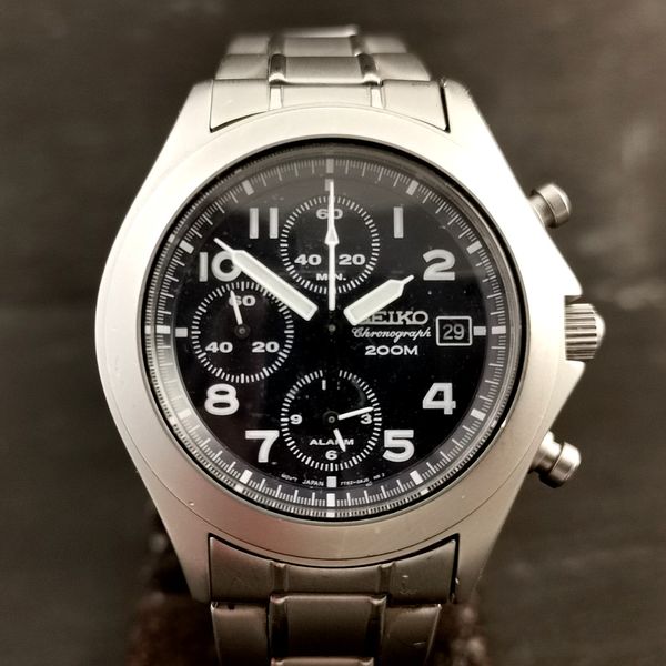 Gents Seiko 7t62-0ah0 Chronograph. Stainless steel. Satin Finish.Fully ...