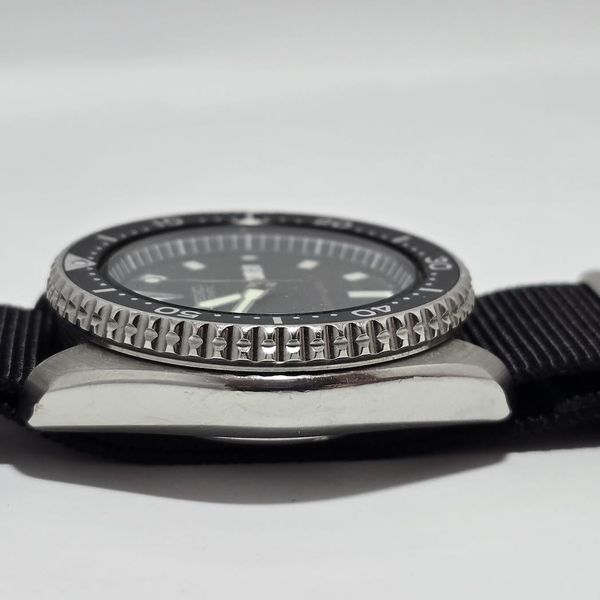 [WTS] Seiko SKX173 affordable black dive watch | WatchCharts Marketplace