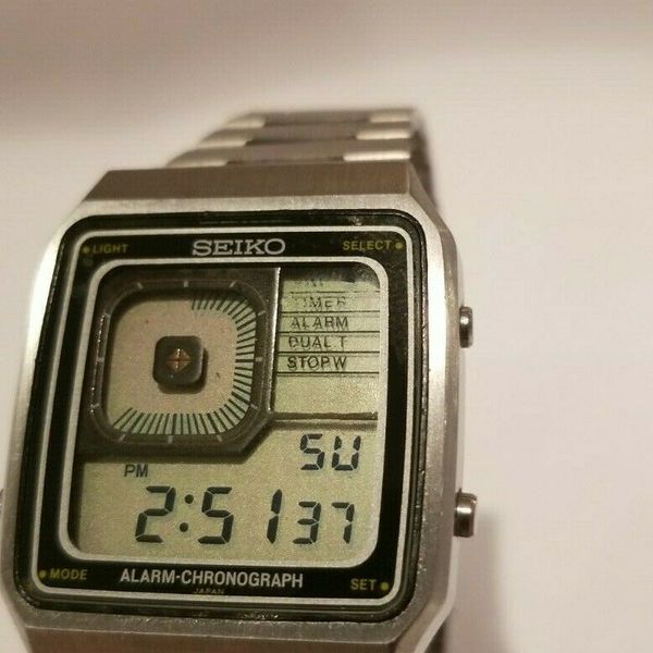 Working Seiko G757 - 4020 James Bond Chronograph Digiborg very good ...