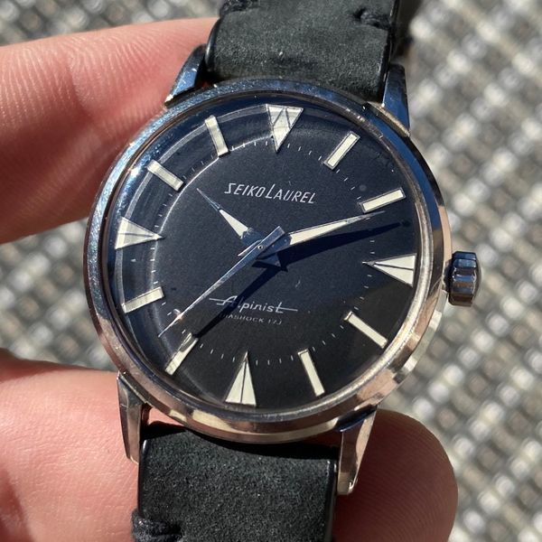 FS: 1961 Laurel Alpinist 14041, Black Dial. | WatchCharts Marketplace
