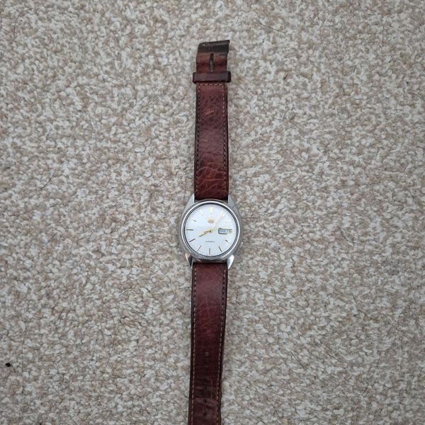 Seiko 5 Gentlemans Wrist Watch Automatic White Face Gold Coloured ...