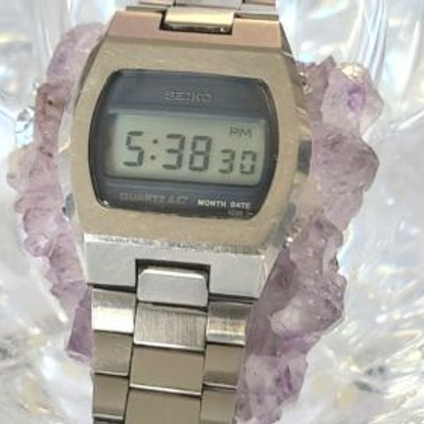 Vintage 80s SEIKO 0439-4009 Quartz Digital Watch | WatchCharts Marketplace
