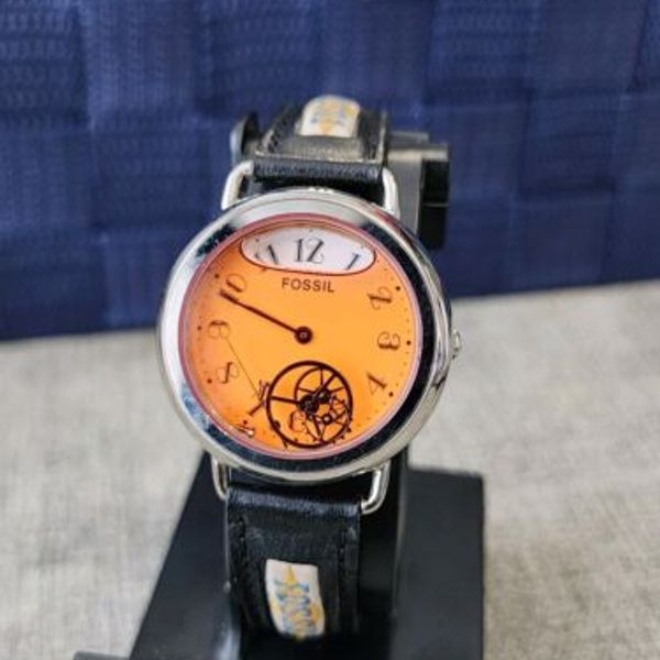 VINTAGE BLACK FOSSIL FLOATING GEARS WATCH. NEW BATTERY INSTALLED. PRE ...