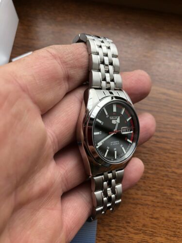 SEIKO 5 AUTOMATIC “SPEED RACER” SNK375K | WatchCharts