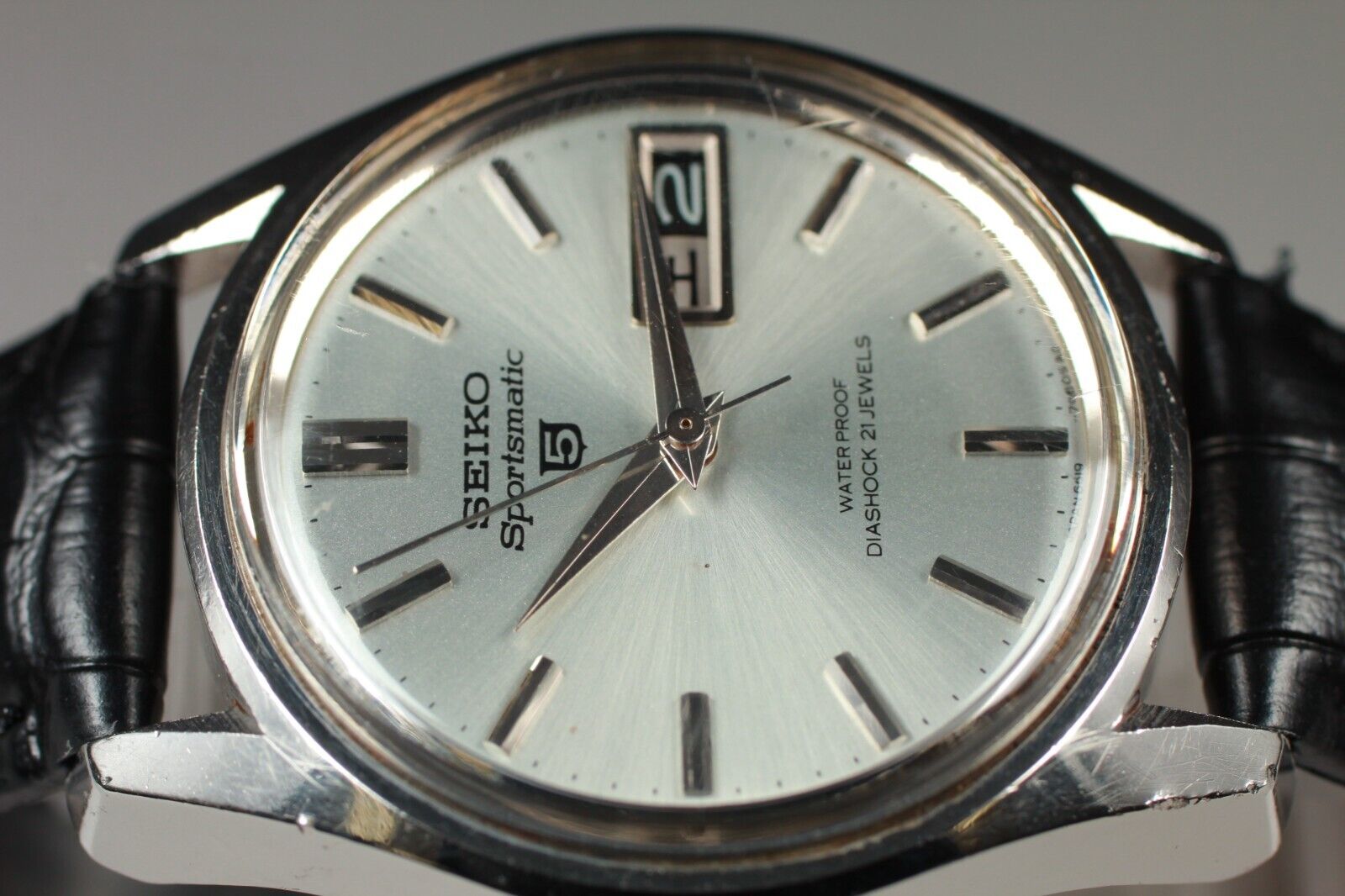 Seiko 5 (6619-7070) Price Guide & Market Data | WatchCharts