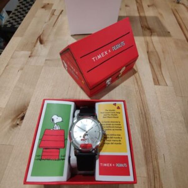 Timex Marlin Peanuts Flying Ace Snoopy Limited Edition Automatic Watch ...