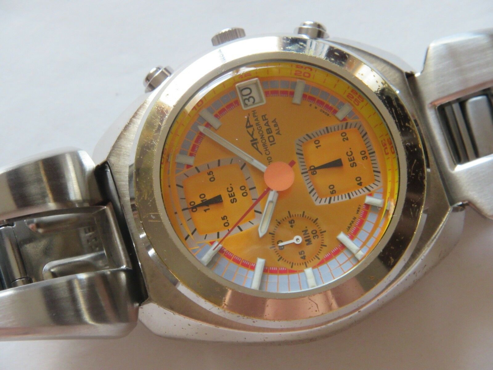 Seiko Alba Chronograph (V657-6030) Market Price | WatchCharts