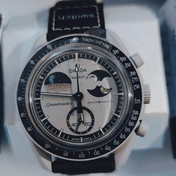 New Swatch x Omega Moonswatch Mission To The EarthPhase Watch - With ...
