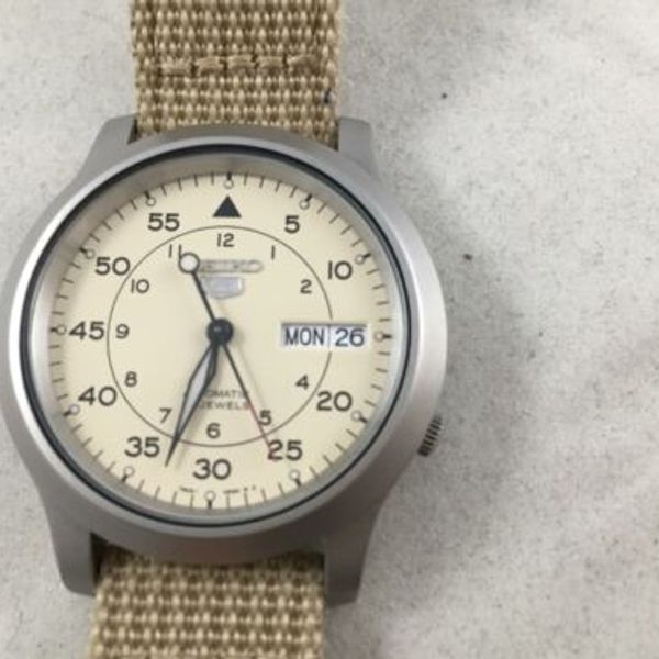 Seiko Men's SNK803 Seiko 5 Automatic Watch with Beige Canvas Strap ...
