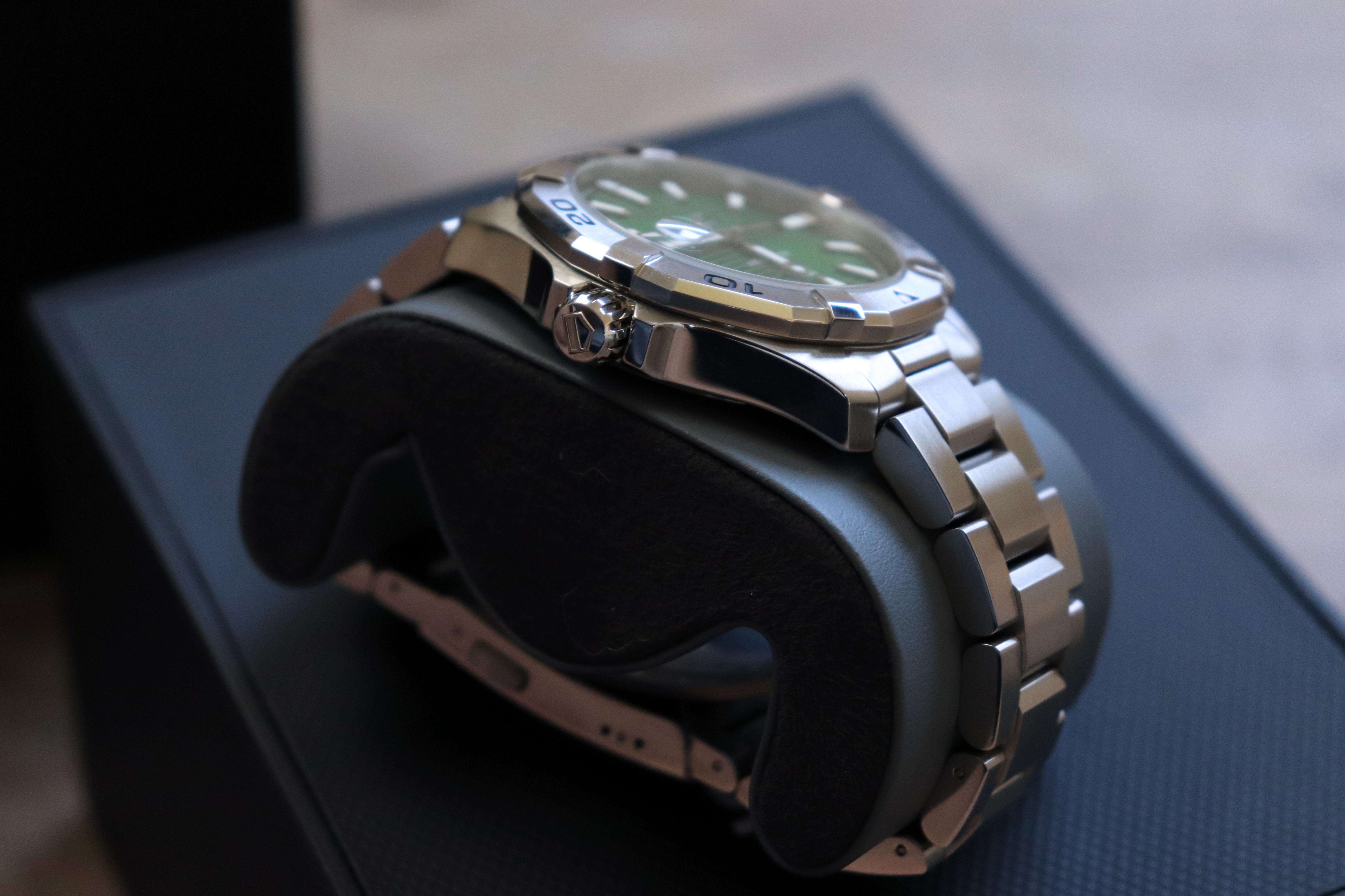 Tag Heuer Aquaracer EMERALD Green - WAY2015 | WatchCharts