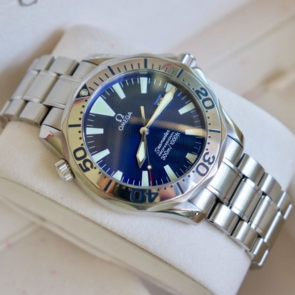 OMEGA Seamaster Blue 41mm LARGE Men 300 Diver James Bond Professional ...